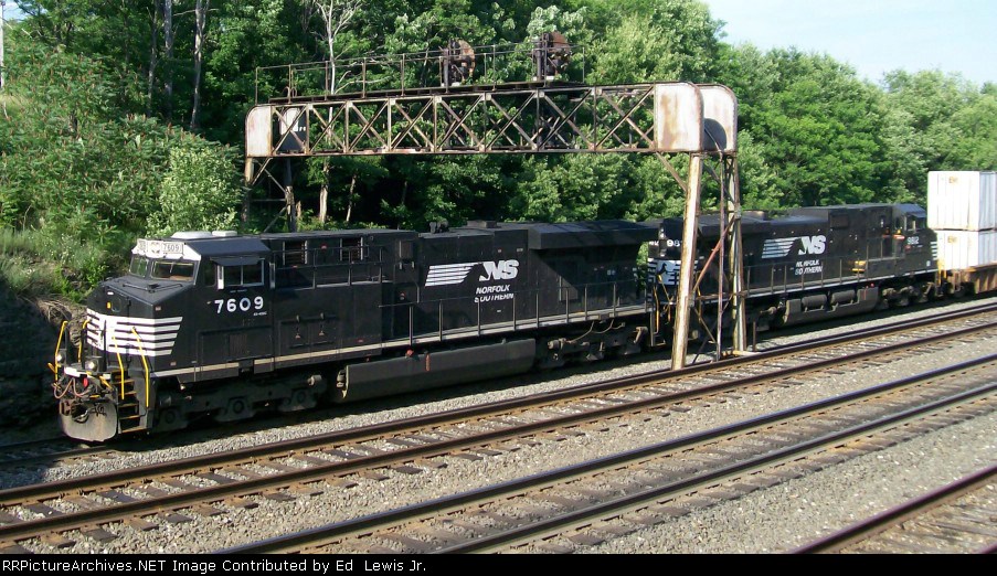 NS 7609